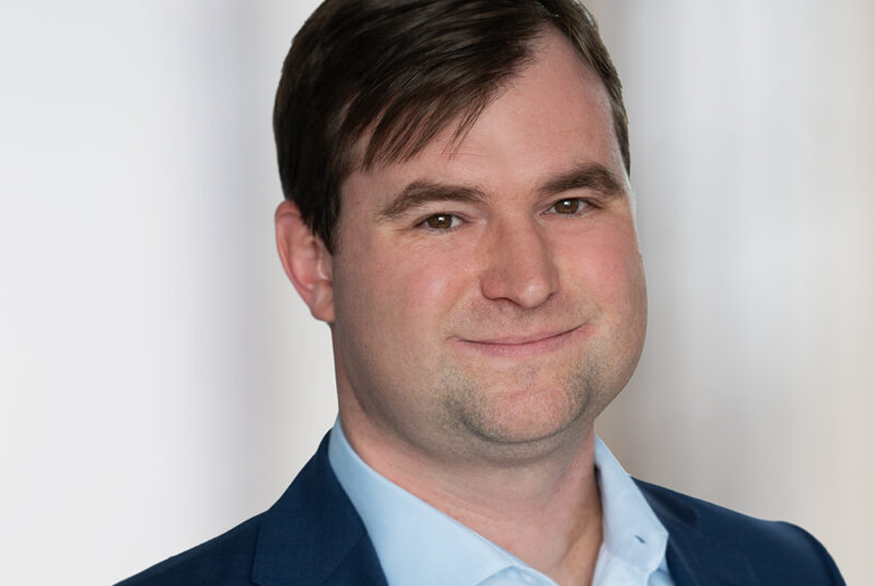 OUR TEAM - Platinum Bank